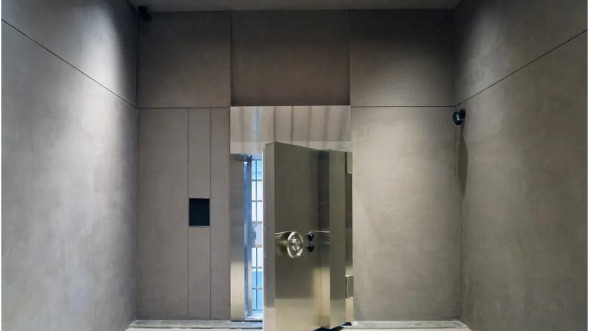 Gold Buying Surged in Q3 2025 - Phoenix Refining in Houston